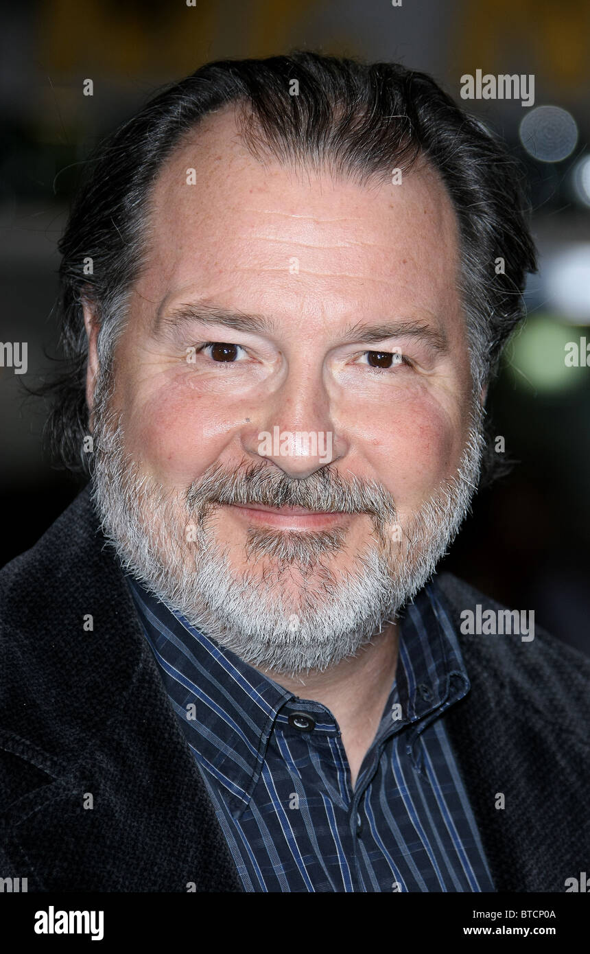 KEVIN DUNN UNSTOPPABLE FILM PREMIERE LOS ANGELES CALIFORNIA USA 26 ...