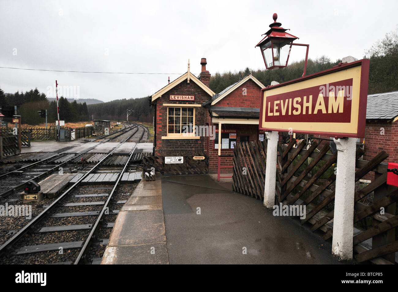 The platform and signal box at Levisham station Stock Photo - Alamy