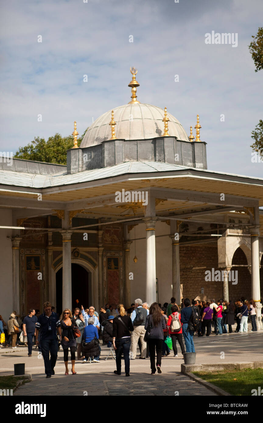 Gate of felicity at Topkapi Palace Museum, Istanbul Turkey. 100960 ...
