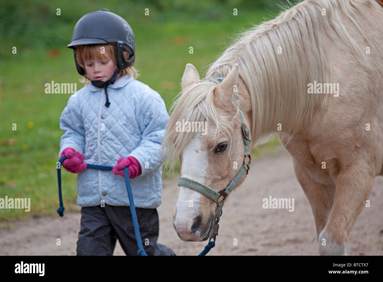Child pony lead hi-res stock photography and images - Alamy