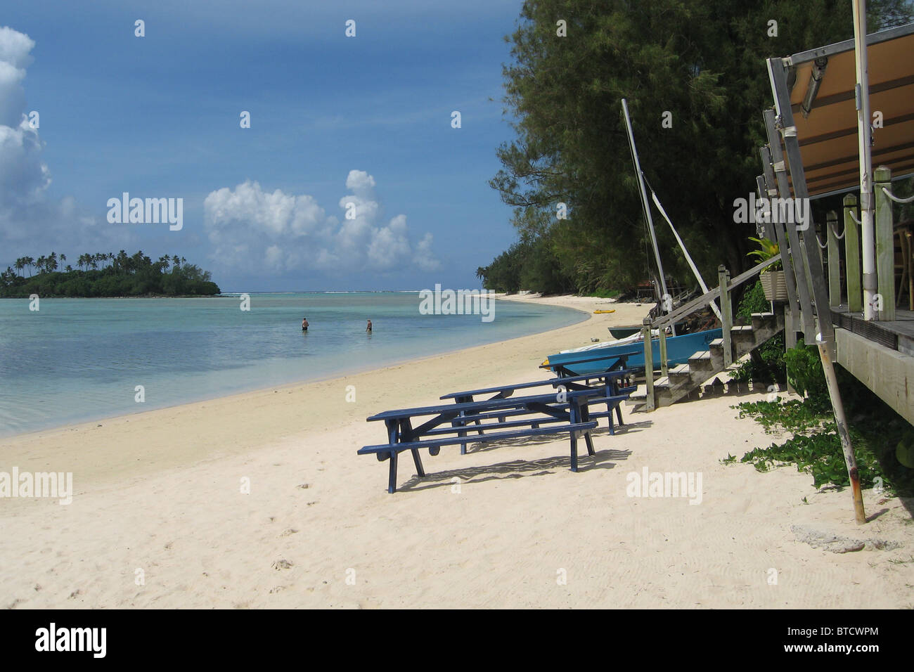 Muri Beach in Rarotonga in the Cook Islands Stock Photo - Alamy