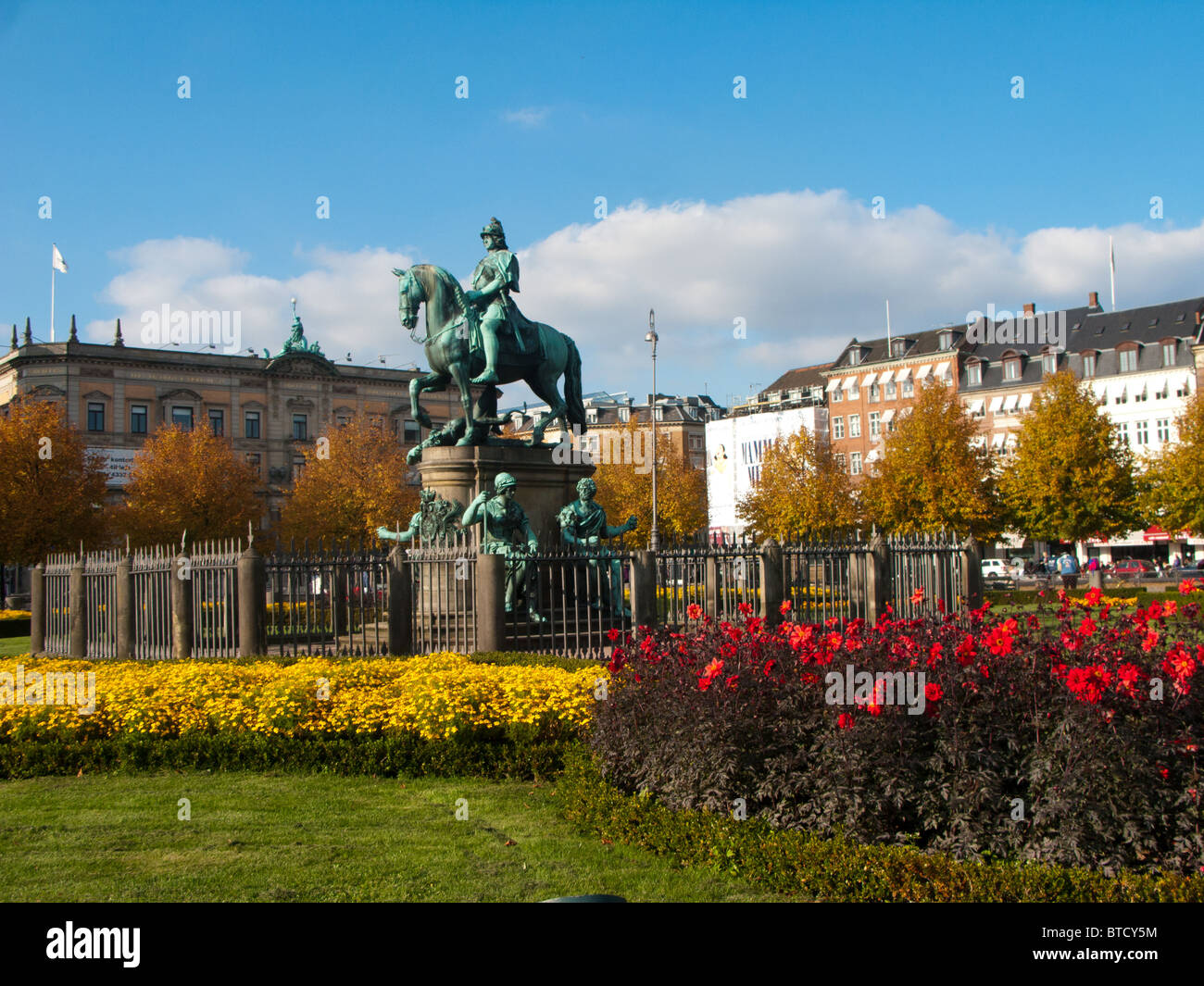 Kongens Nytorv, Christian V Equestrian Statue Copenhagen, Denmark Stock ...