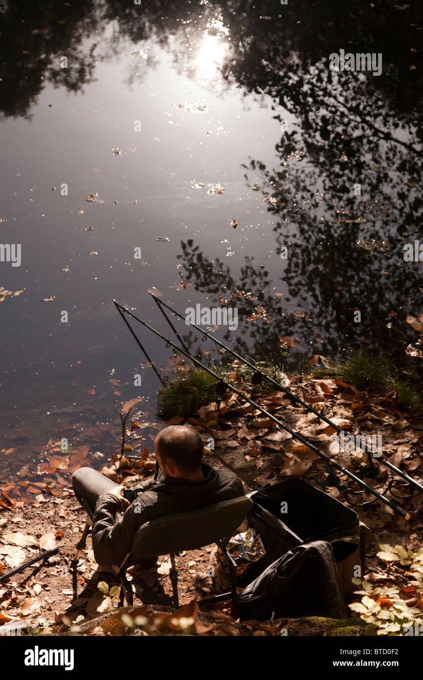 Two vertical rods hi-res stock photography and images - Alamy