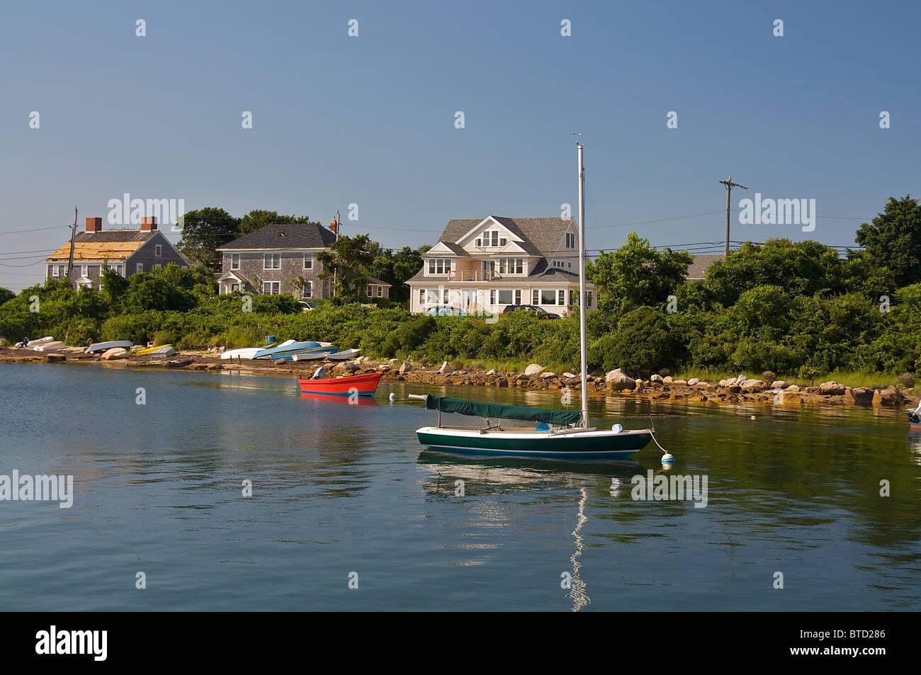 Cape cod homes water hi-res stock photography and images - Alamy