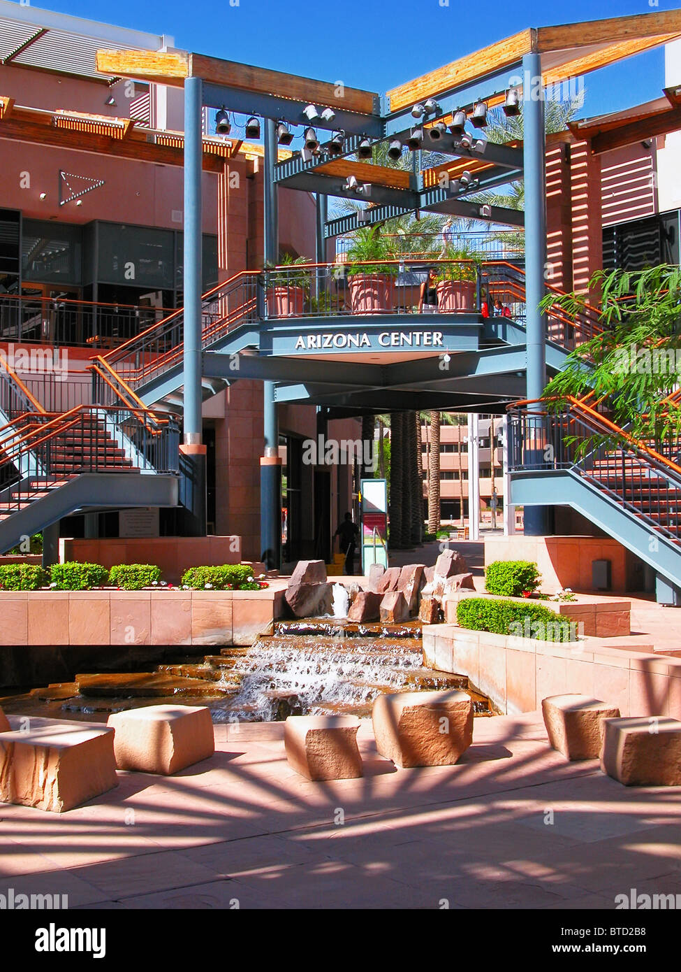 The courtyard of the Arizona Center in Phoenix, Arizona, USA Stock ...