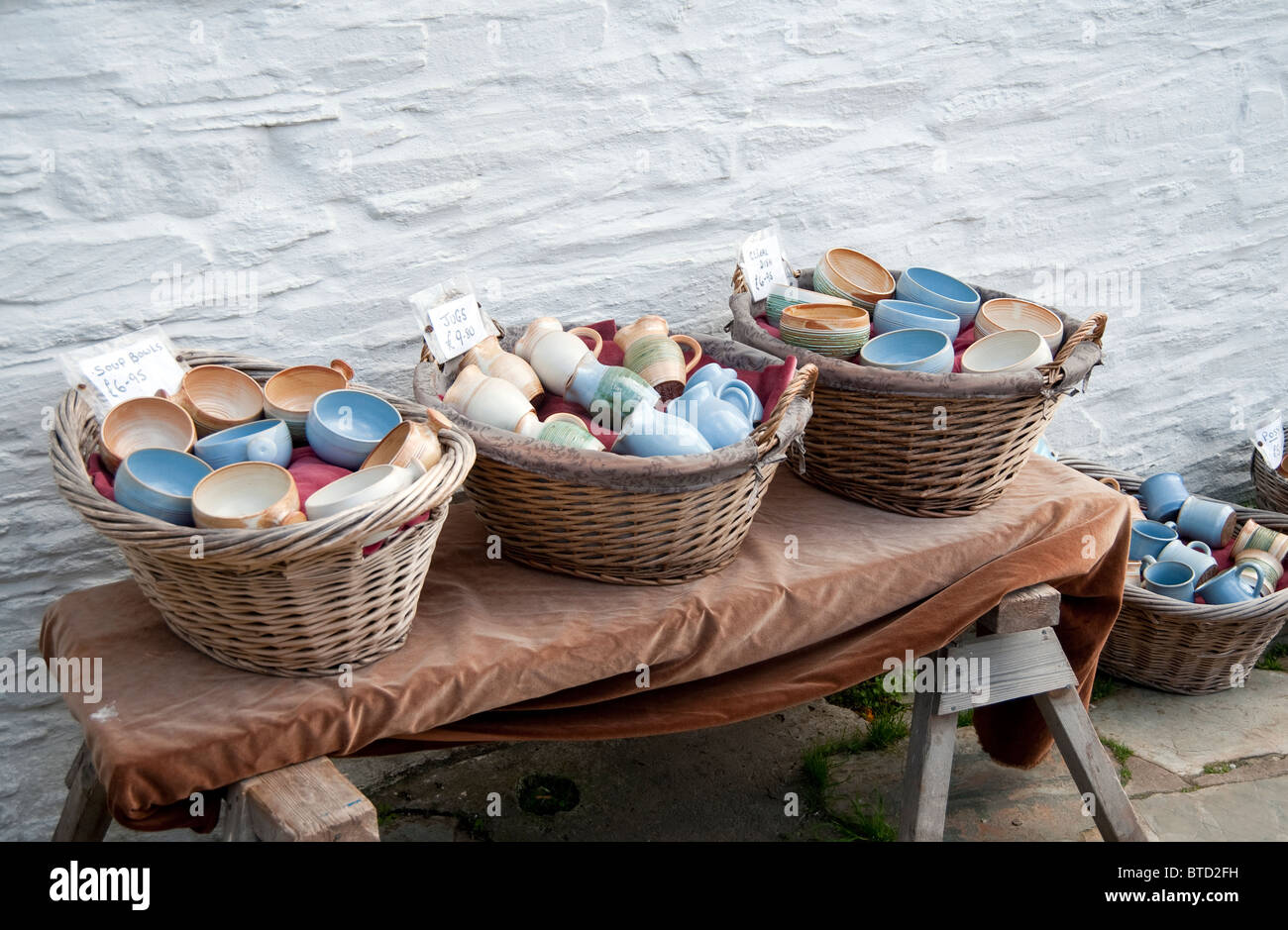 Traditional pottery store in Tintagel, Cornwall, England, UK, Europe ...
