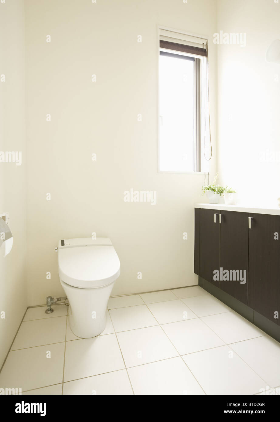 Toilet hi-res stock photography and images - Alamy