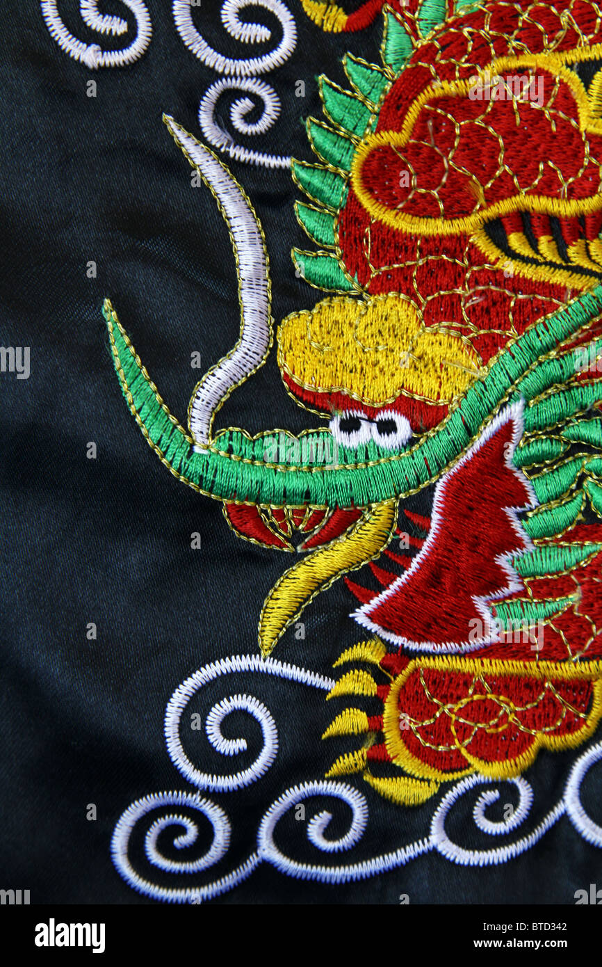 Chinese dragon embroidery thread Stock Photo - Alamy