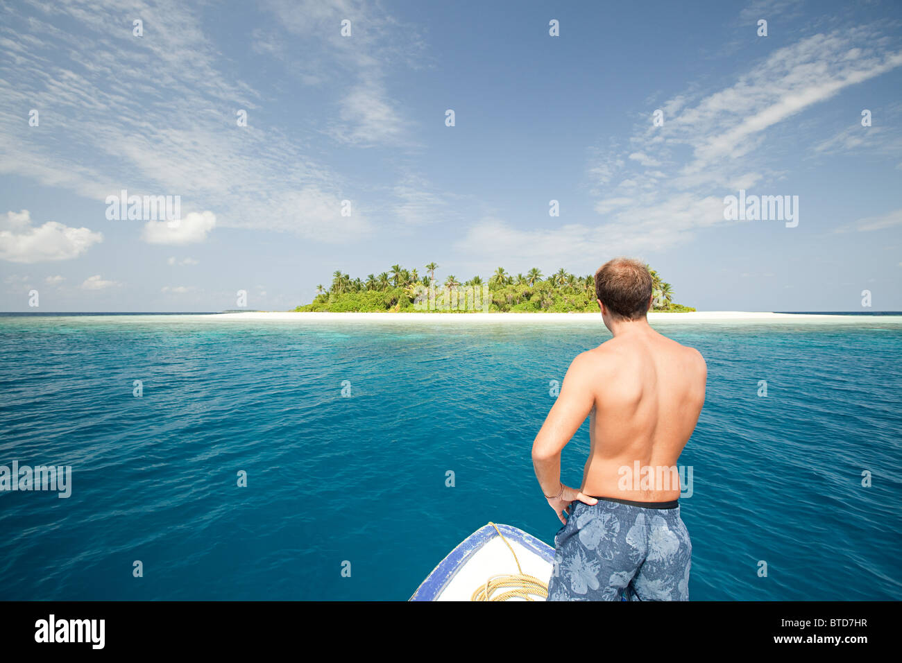 Desert Island Man High Resolution Stock Photography and Images - Alamy