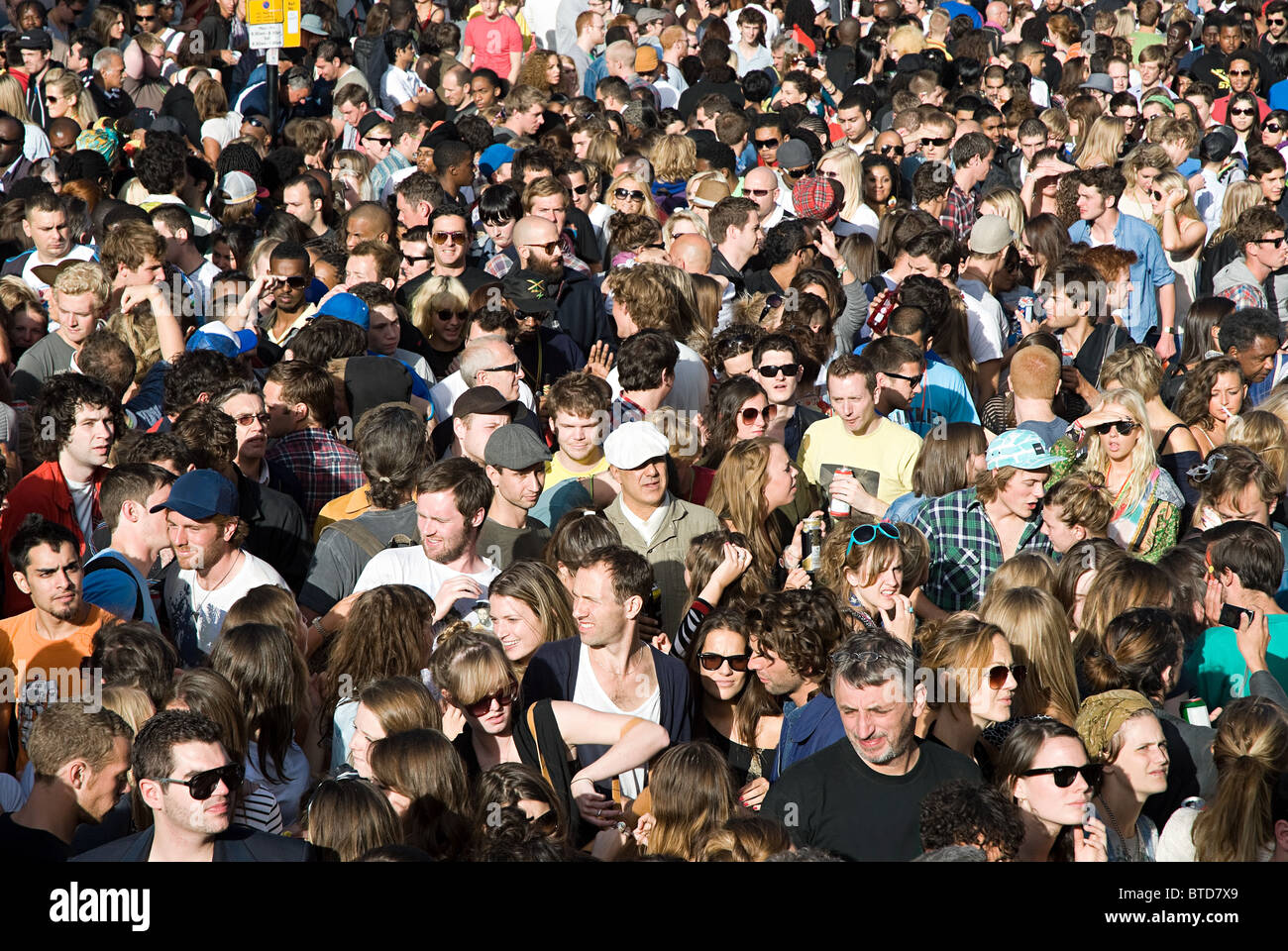 Crowds at Notting Hill Carnival, London Stock Photo - Alamy