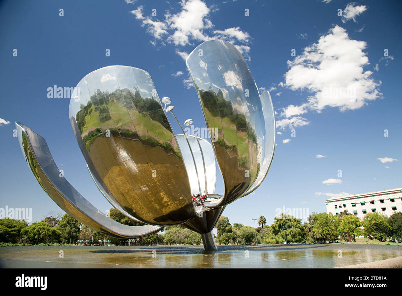 Floralis Generica sculpture, Buenos Aires, Argentina Stock Photo - Alamy