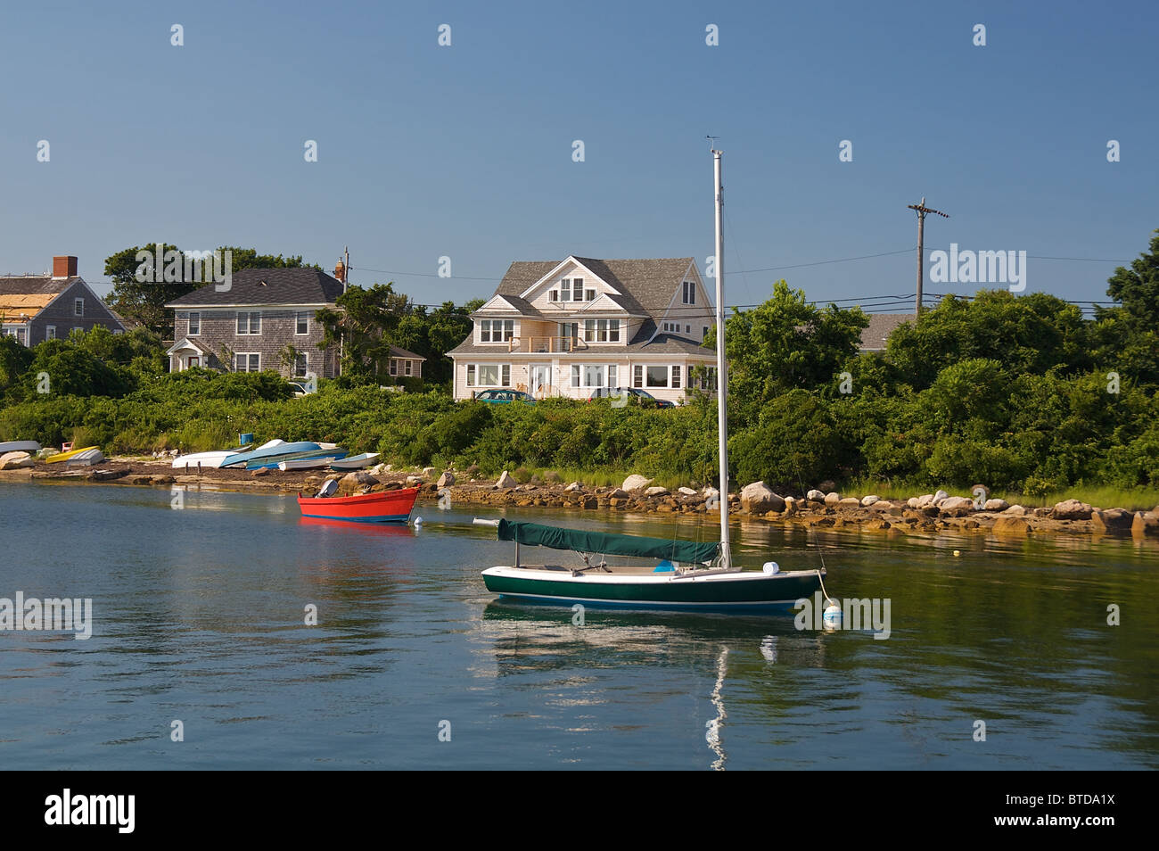 Cape Cod Homes Water High Resolution Stock Photography and Images - Alamy