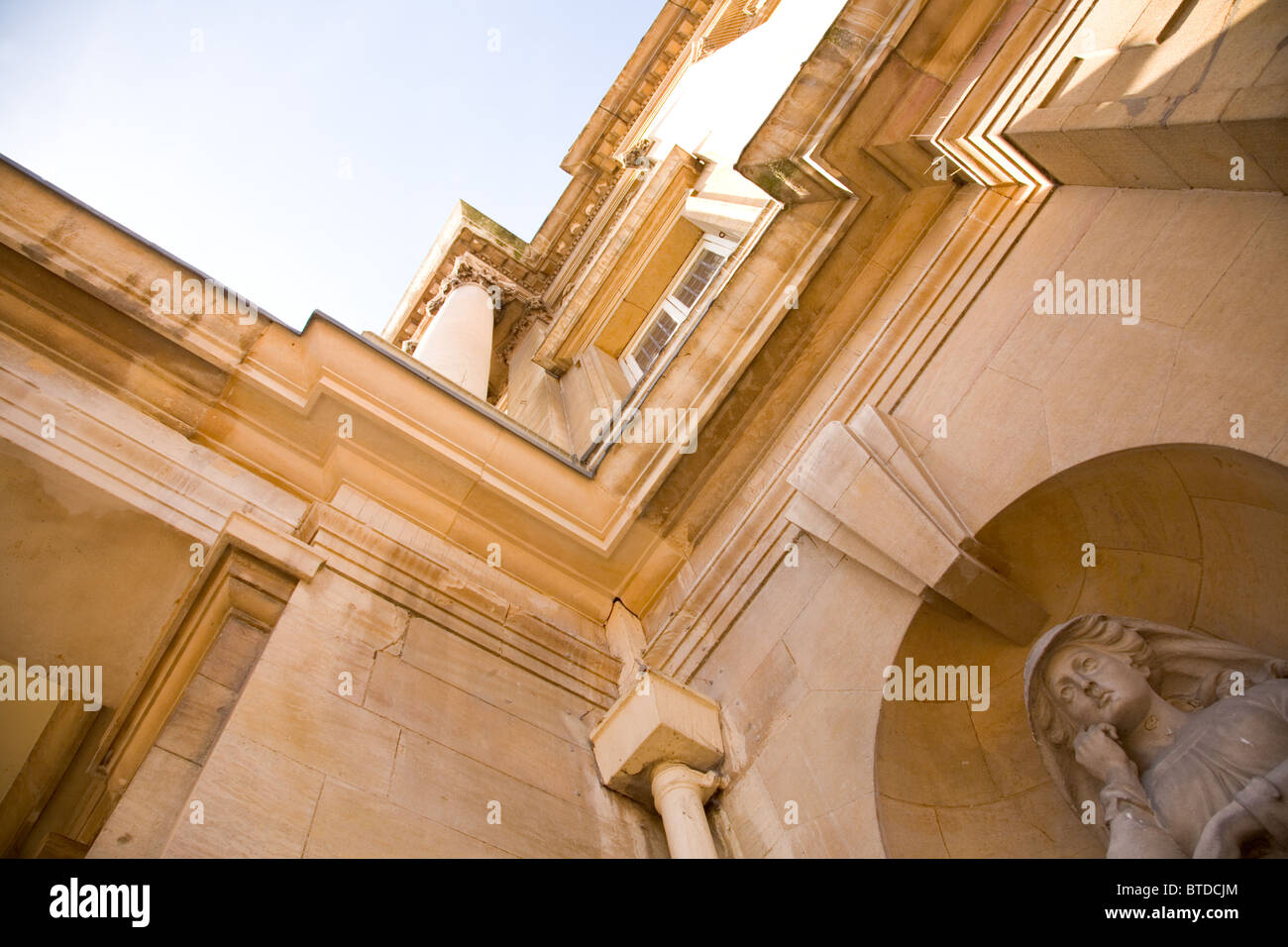 Hull City Hall, skyline architecture Stock Photo - Alamy