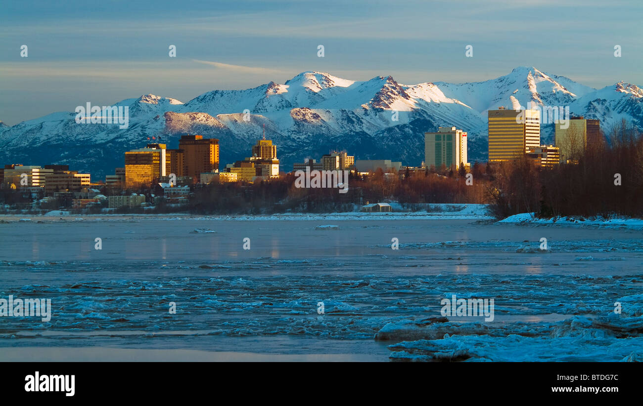 Skyline view of Anchorage, Chugach Mountains, and the Cook Inlet during ...