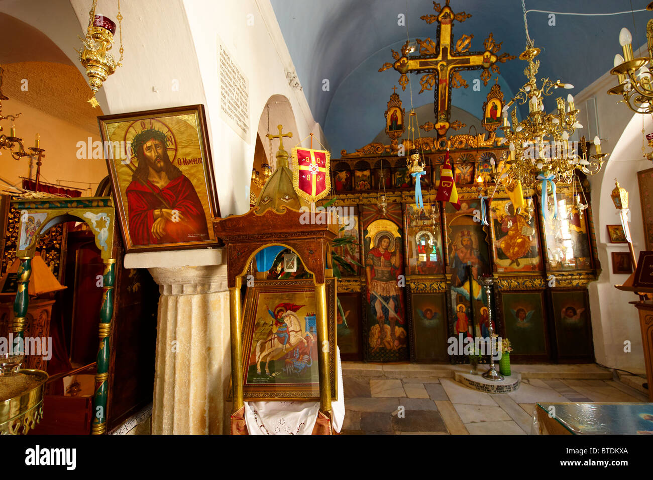 Interior st georges chapel hi-res stock photography and images - Alamy