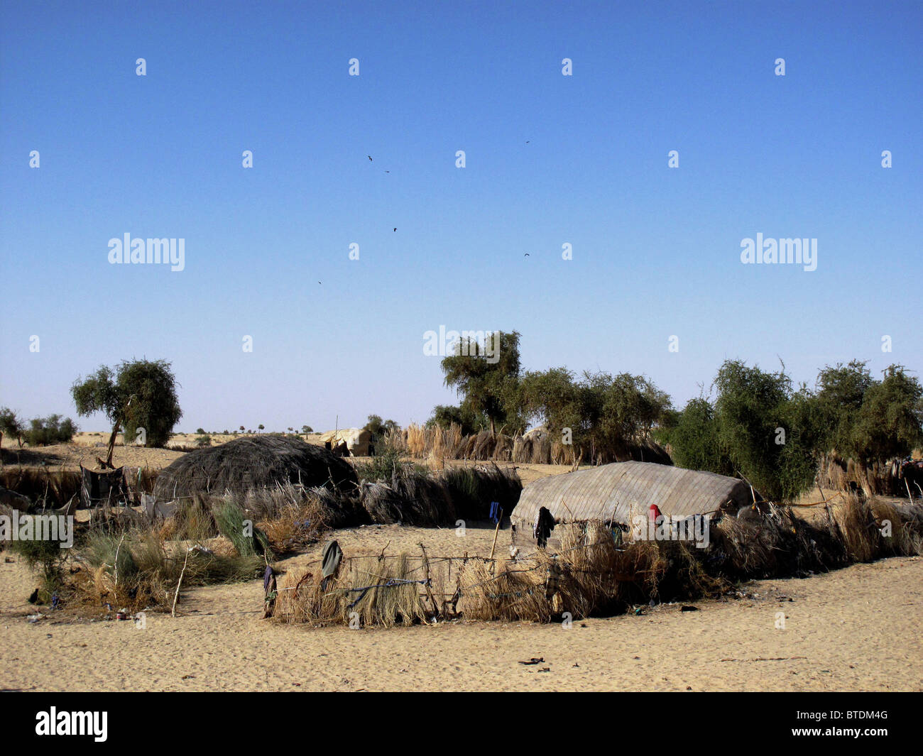 Village life rural mali hi-res stock photography and images - Alamy