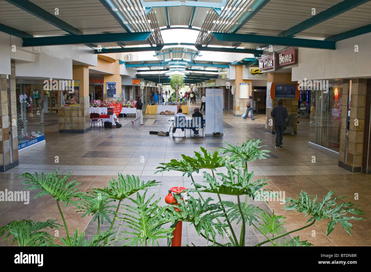 Riverwalk shopping mall gaborone hi-res stock photography and images ...