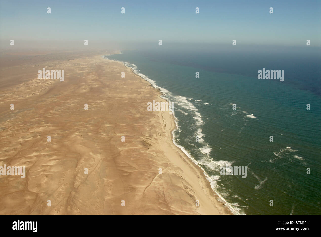 Skeleton beach aerial hi-res stock photography and images - Alamy