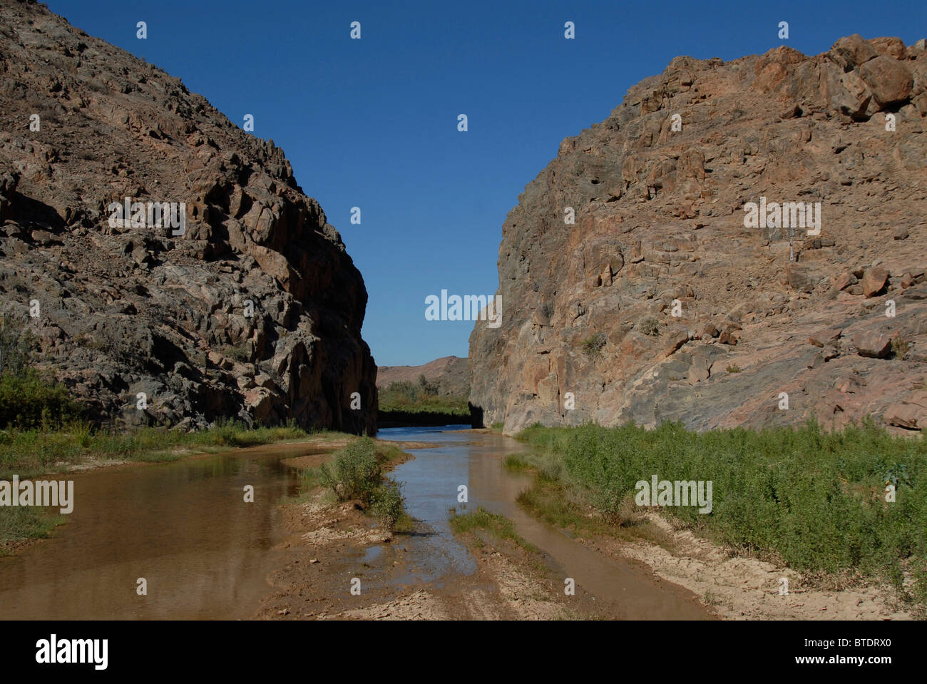 Hoanib river hi-res stock photography and images - Alamy