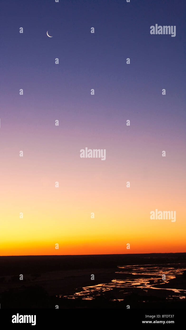 Sickle hi-res stock photography and images - Alamy