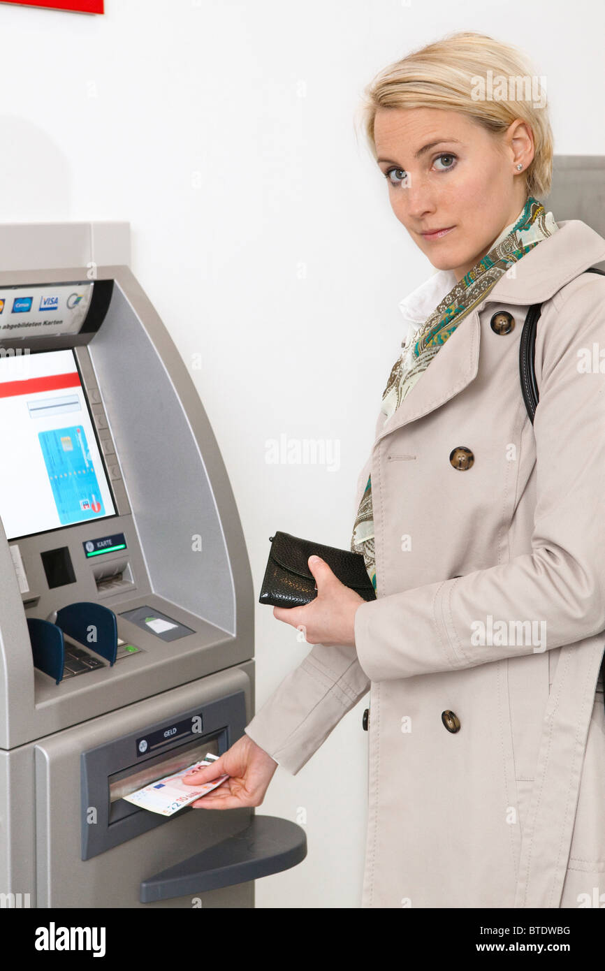 Money drawing hi-res stock photography and images - Alamy
