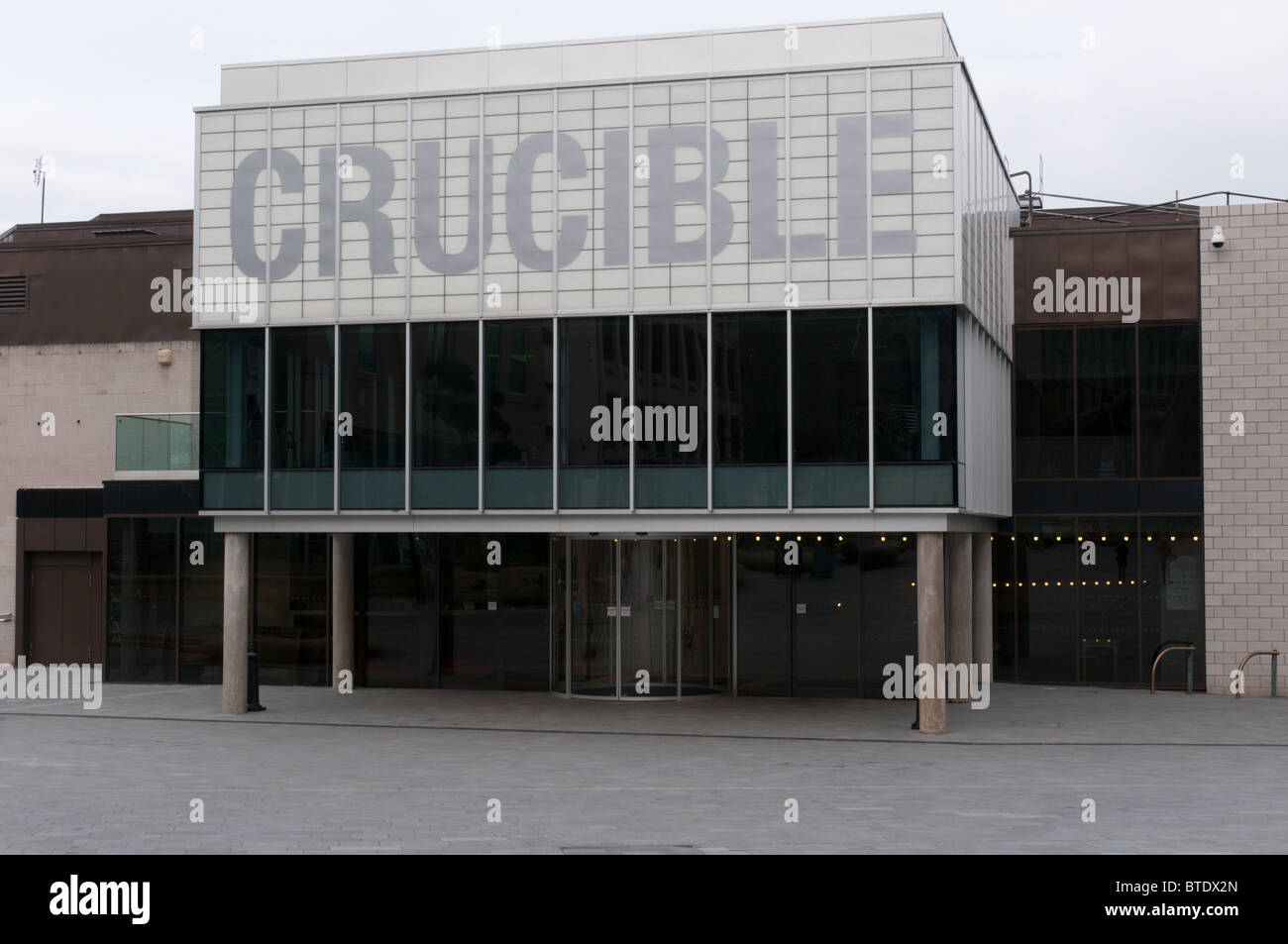 The Crucible Theatre, Sheffield, South Yorkshire, England Stock Photo ...