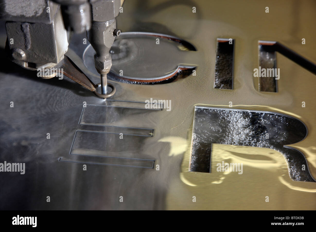 Water jet cutting plant. cutting of steal an other materials by a ...