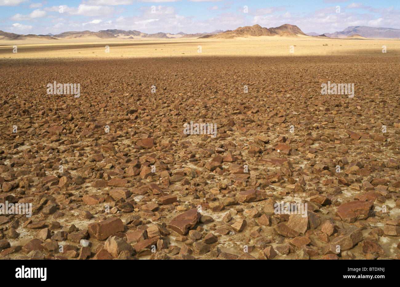 A rocky, barren, desert landscape Stock Photo - Alamy