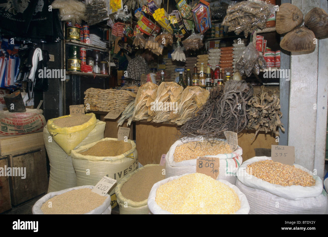 Port louis mauritius bags hi-res stock photography and images - Alamy