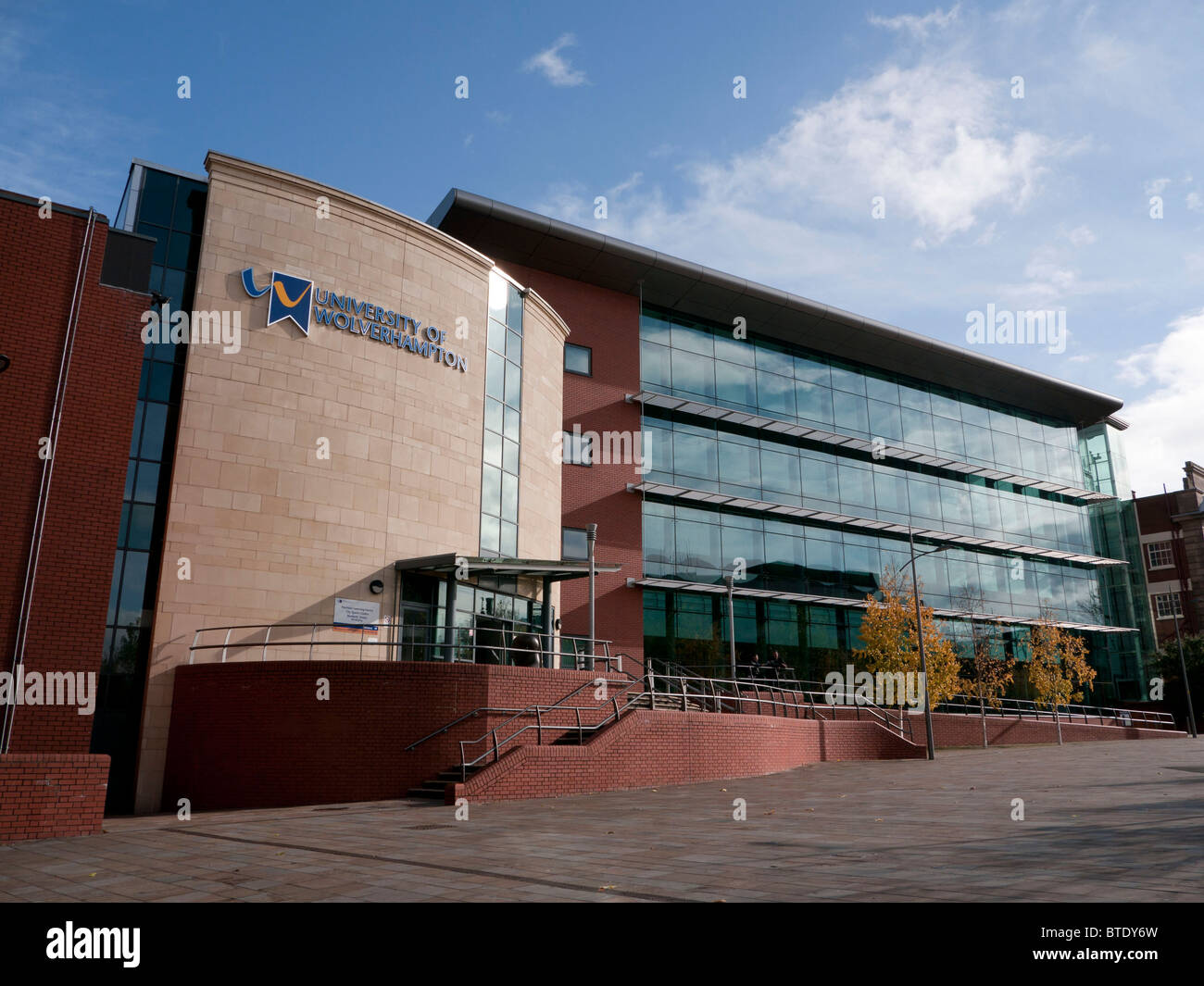 Wolverhampton university england uk hi-res stock photography and images ...