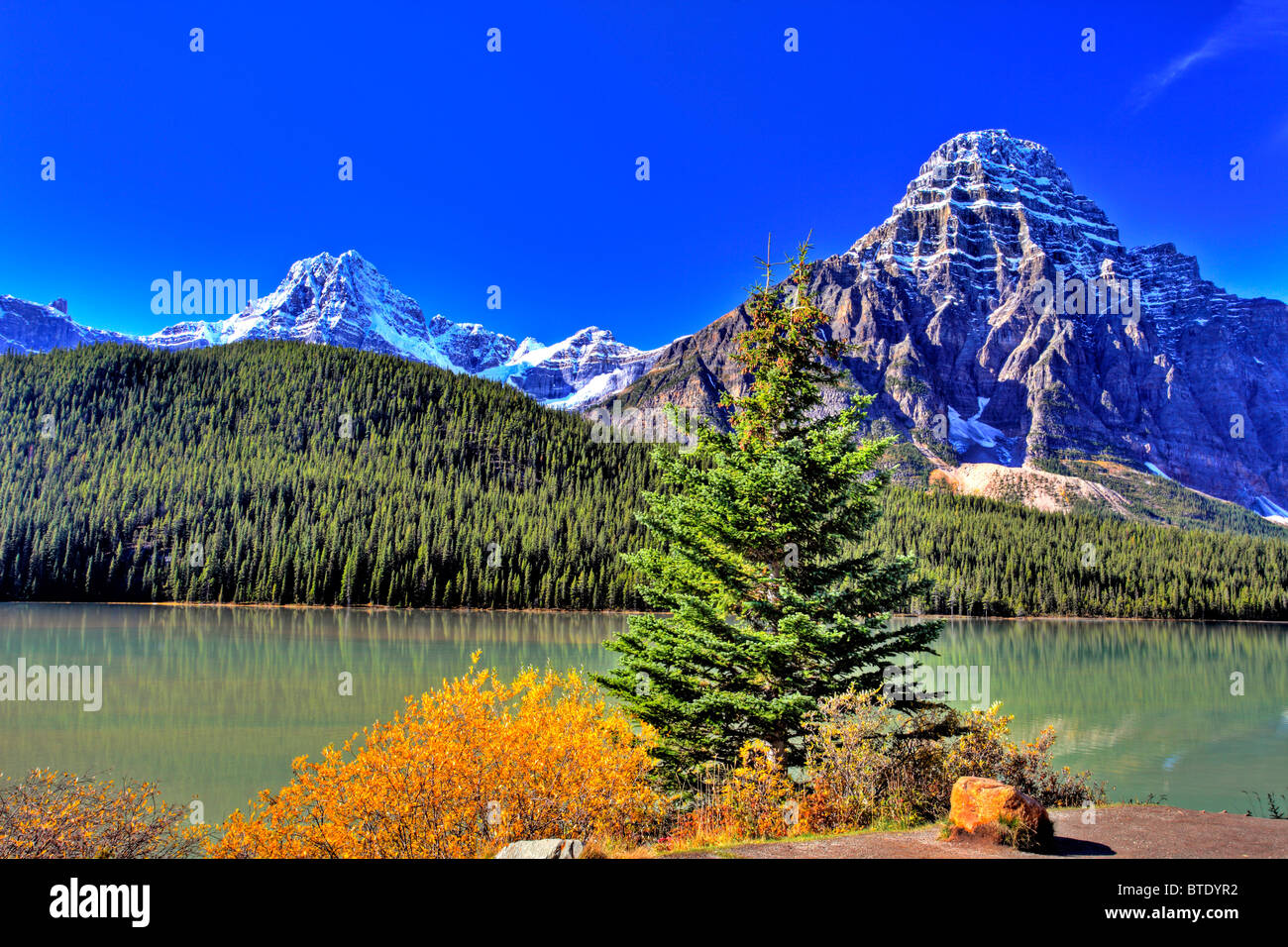 Howse peak banff national park hi-res stock photography and images - Alamy
