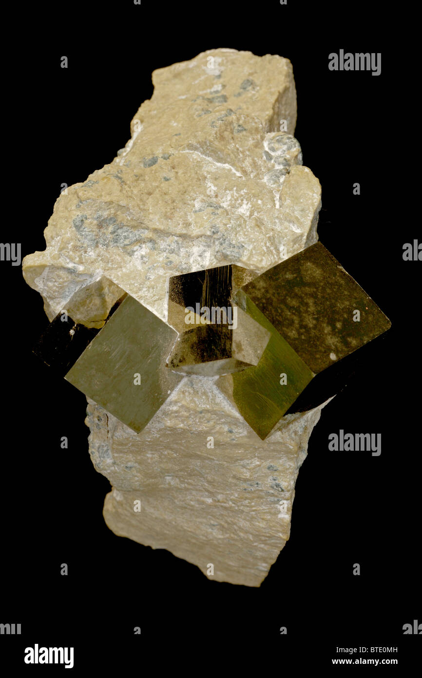 Pyrite (Iron sulfide) - Navajun - Spain - Popularly known as "fool's ...