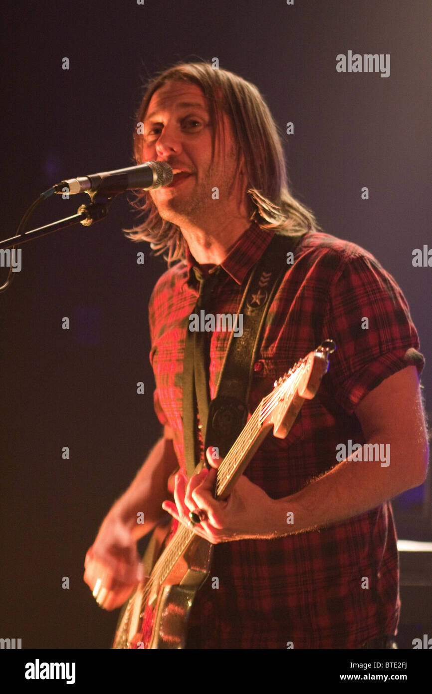 28/10/2010 Grant Nicholas, the lead singer / guitarist of the band ...