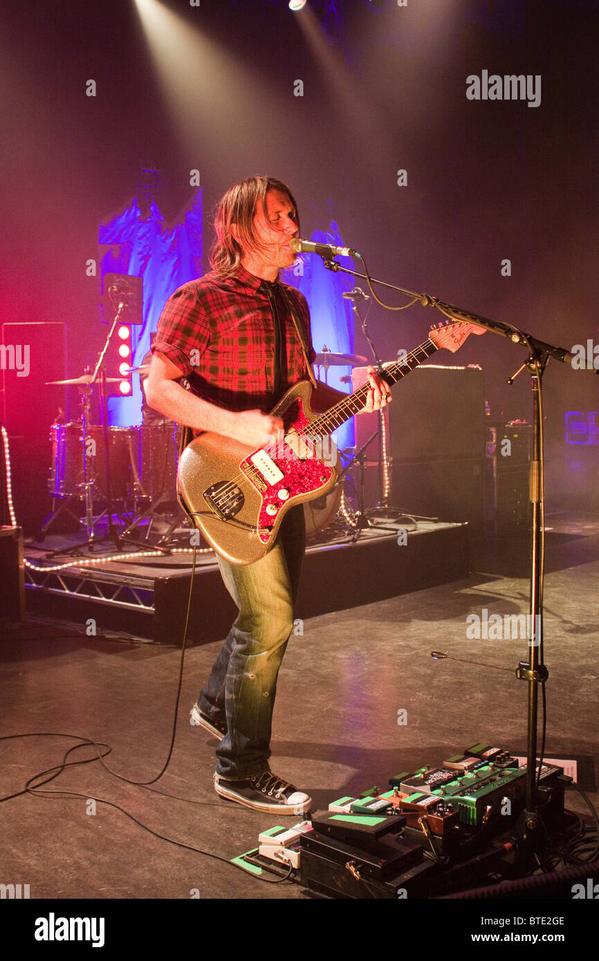 Grant nicholas lead singer of feeder hi-res stock photography and ...