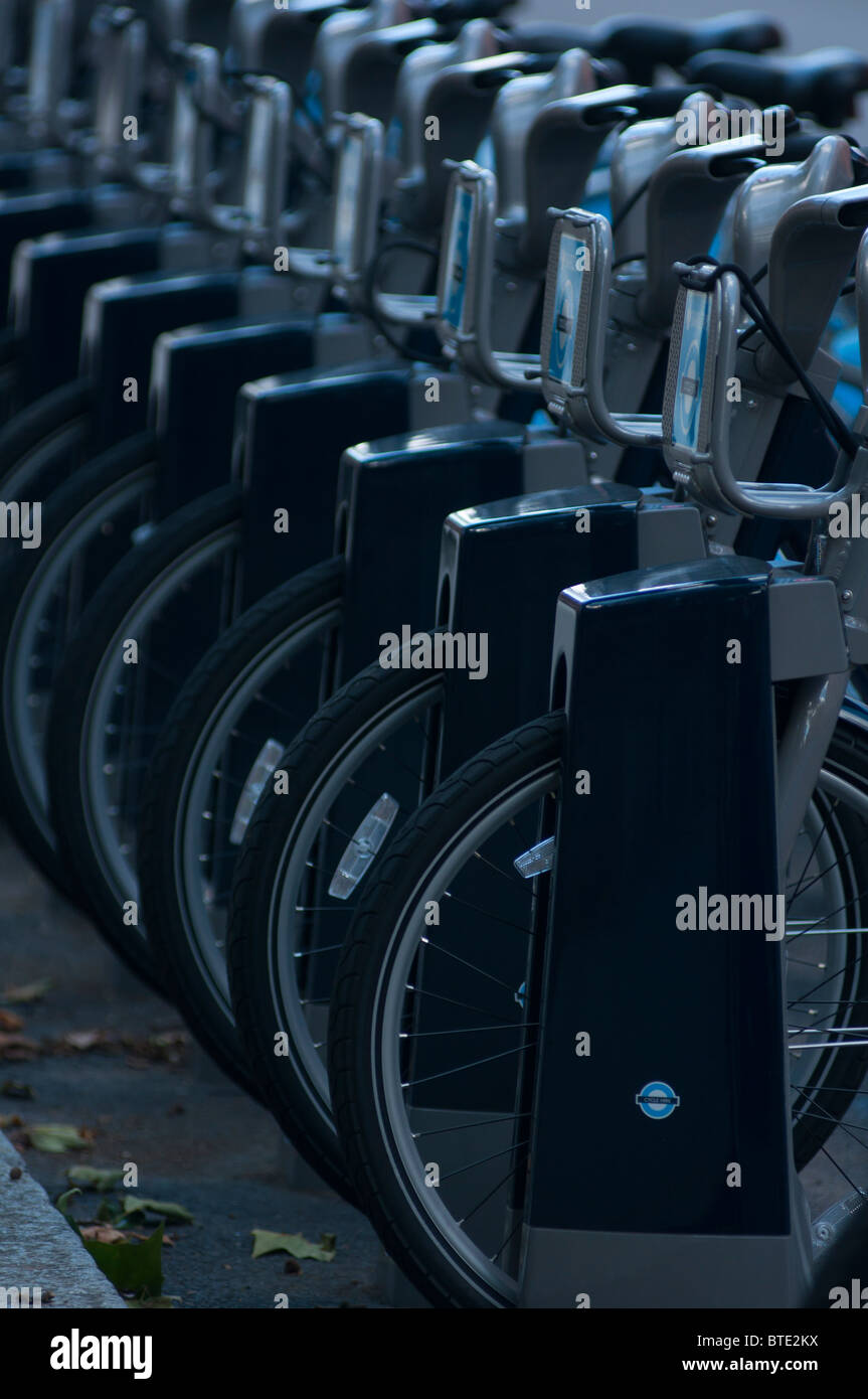 Tfl cycle hi-res stock photography and images - Alamy