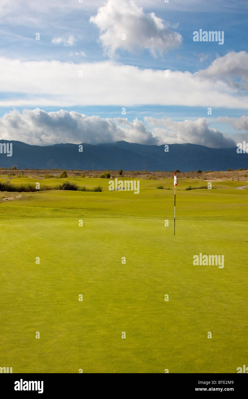 The links golf course hi-res stock photography and images - Alamy