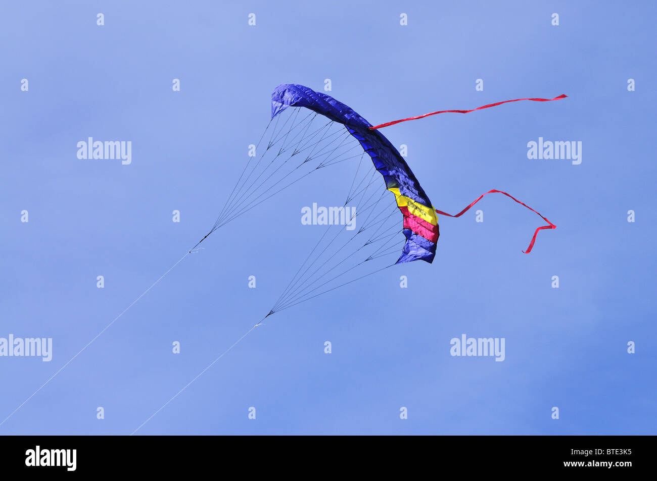 Full frame ,para kite Para-kite ribbon tails Stock Photo - Alamy