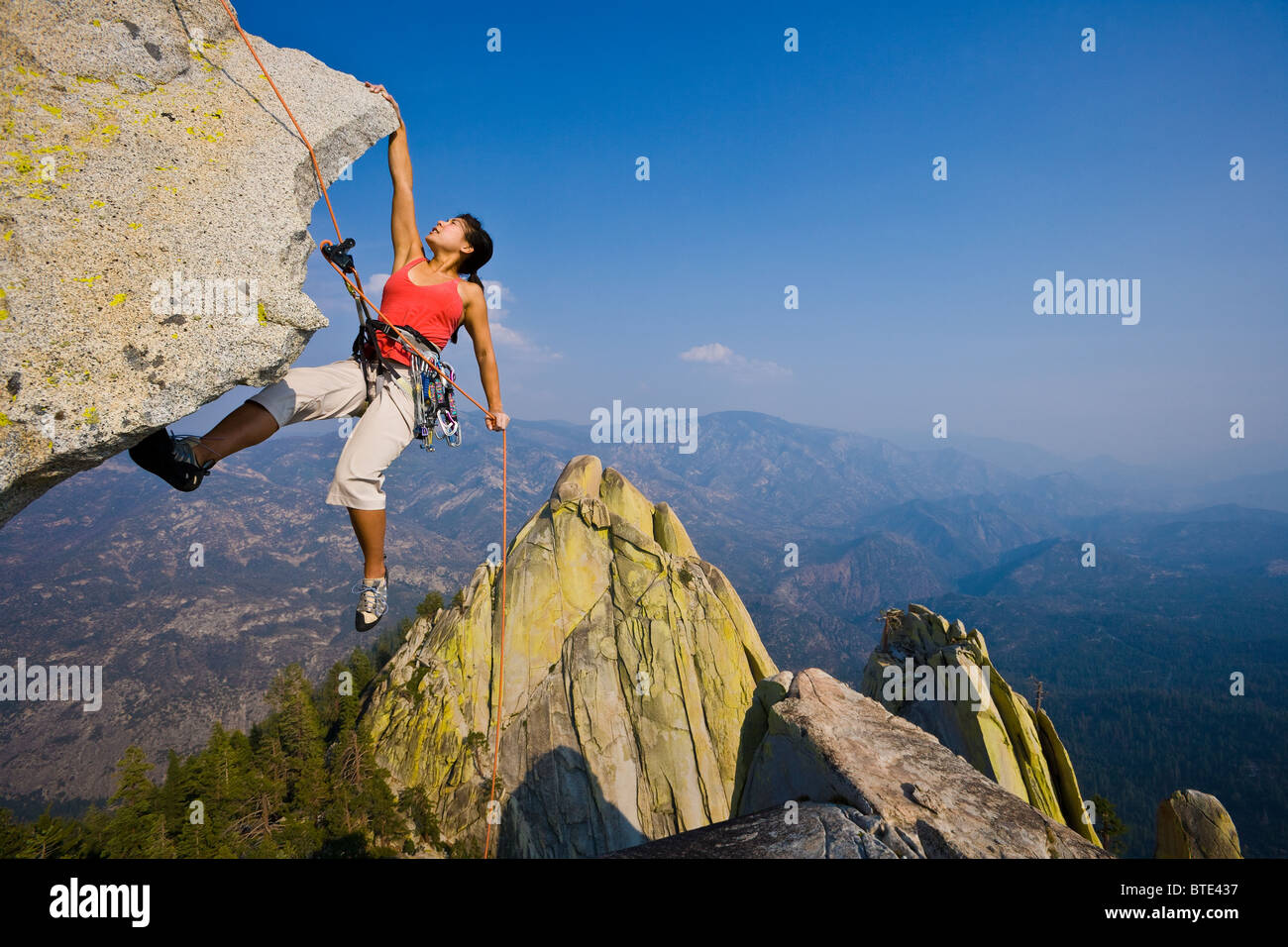 Rappelling cliff silhouette hi-res stock photography and images - Alamy
