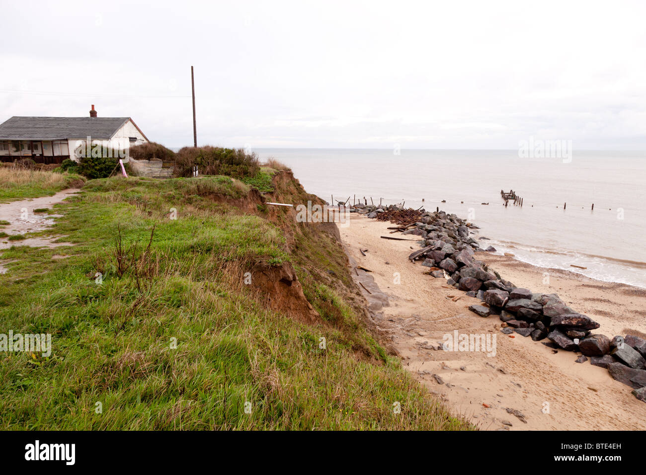 The coastal village of Happisburgh in Norfolk Stock Photo - Alamy