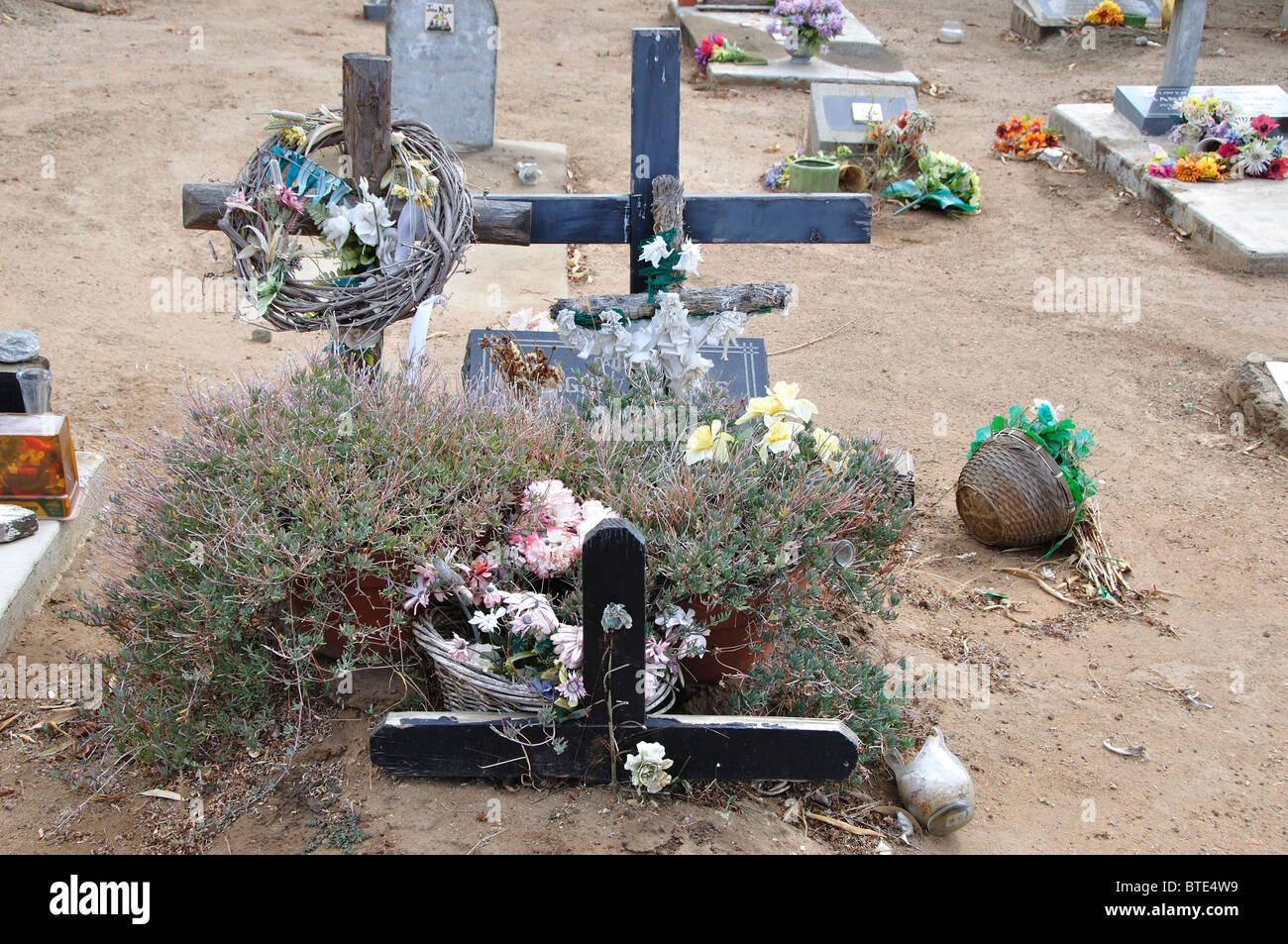 Indian Graves at the Pala Cemetery Stock Photo - Alamy
