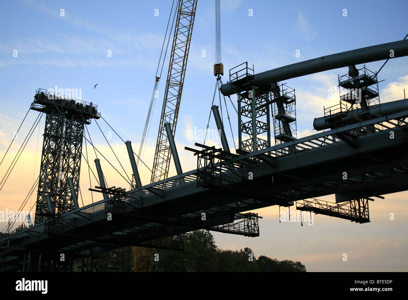 modern bridge under construction over the tiber in rome, italy Stock ...