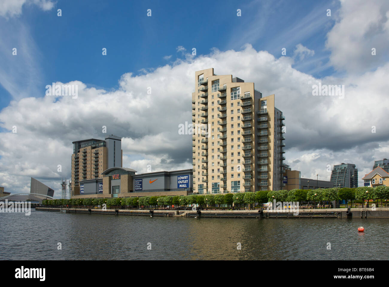 The Lowry Outlet Mall, Salford Quays, Greater Manchester, England UK ...
