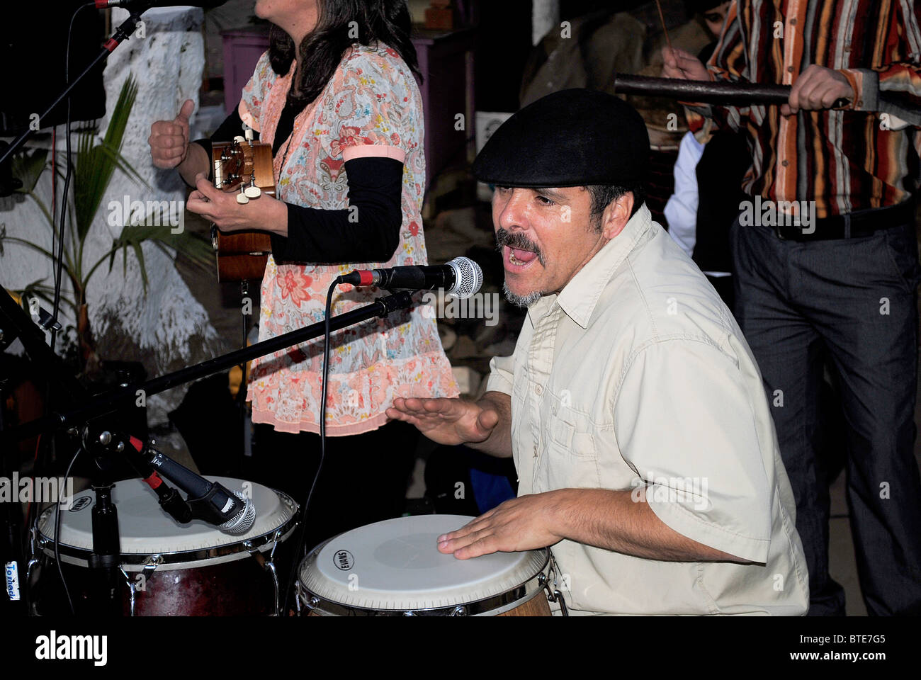 Rural singer hi-res stock photography and images - Alamy