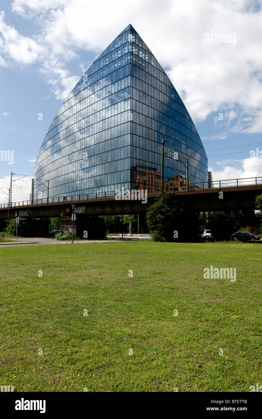 Main triangel hi-res stock photography and images - Alamy