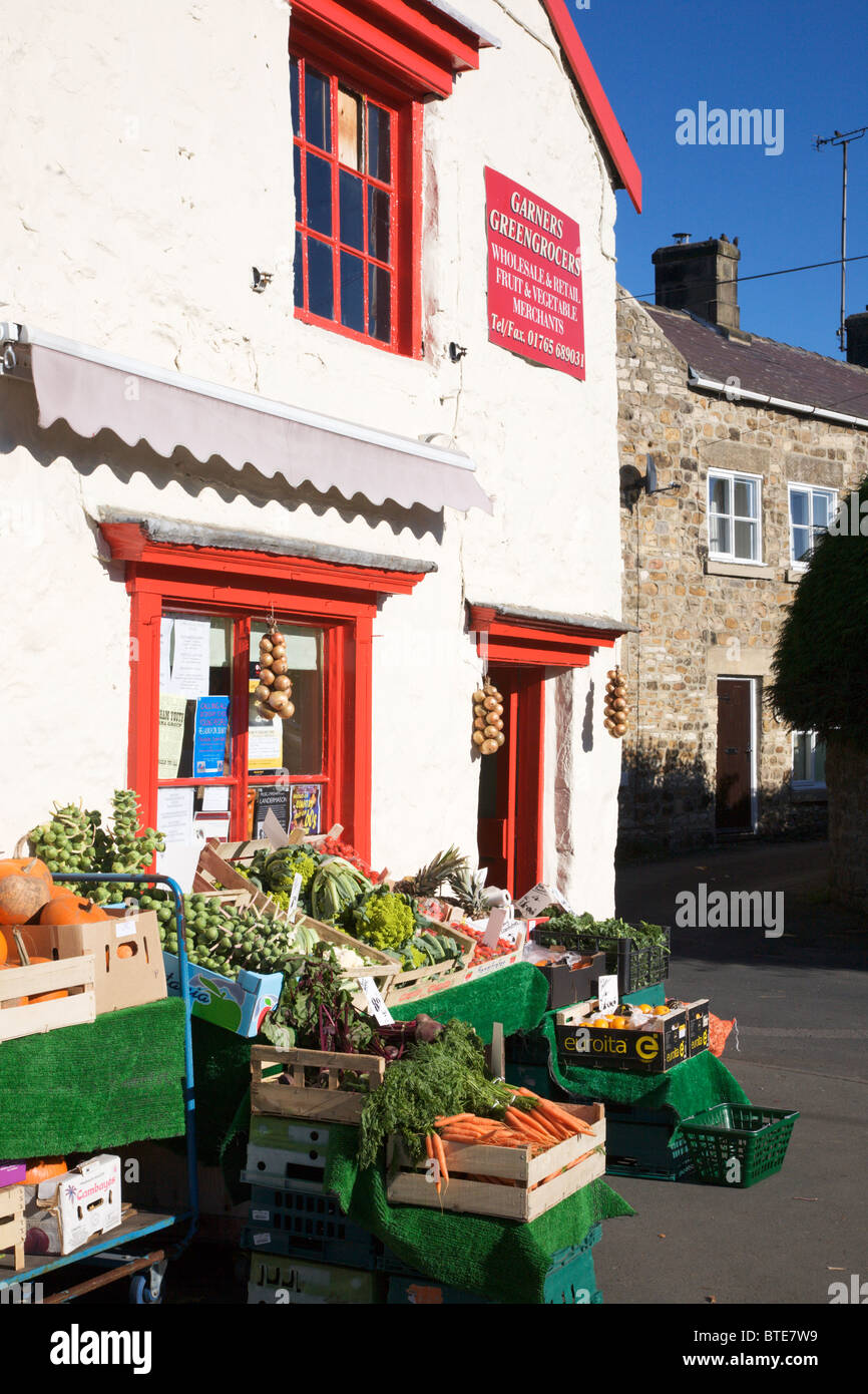 Traditional Greengrocers Shop in Masham North Yorkshire England Stock ...