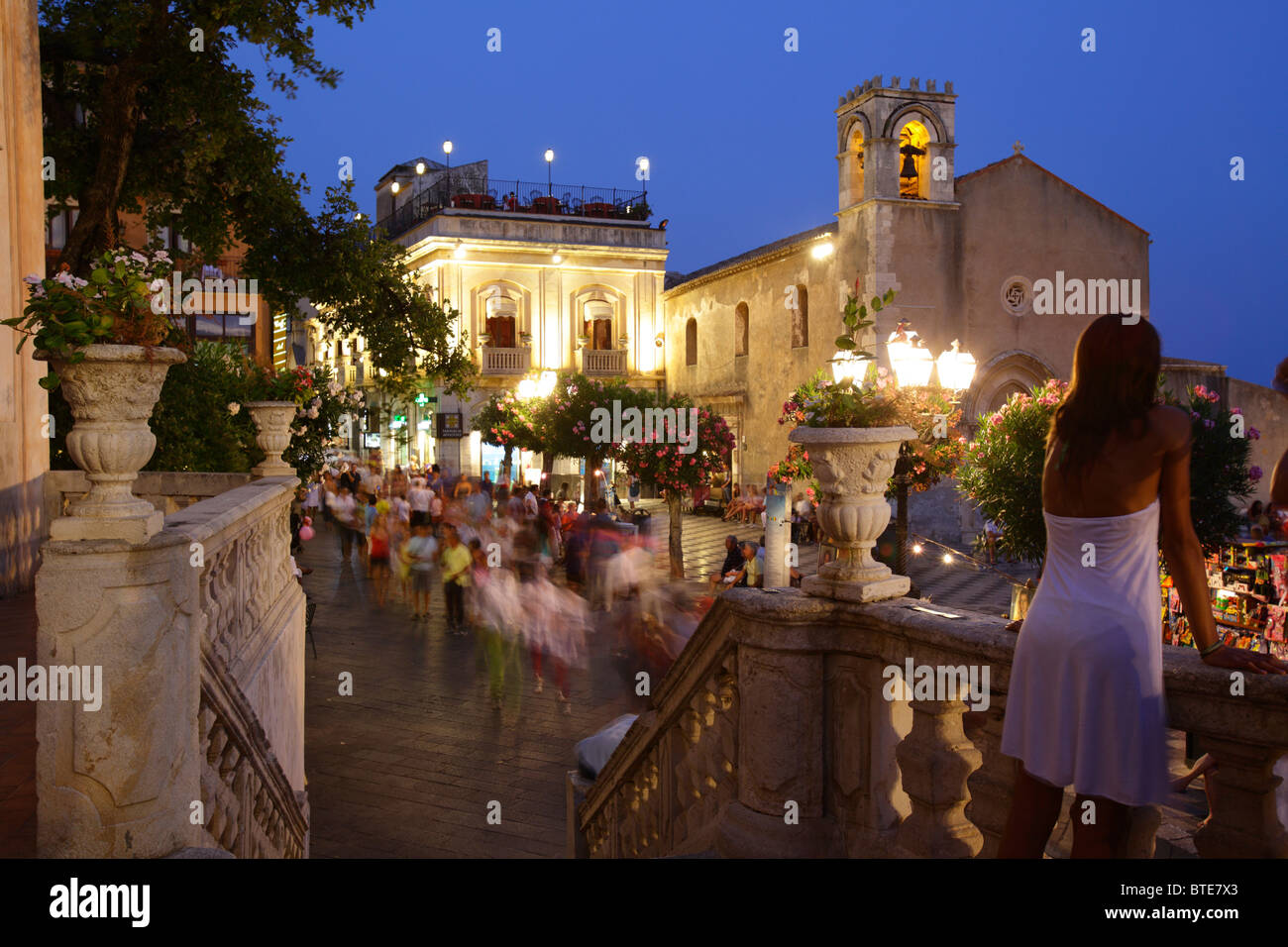 Sicily taormina night hi-res stock photography and images - Alamy