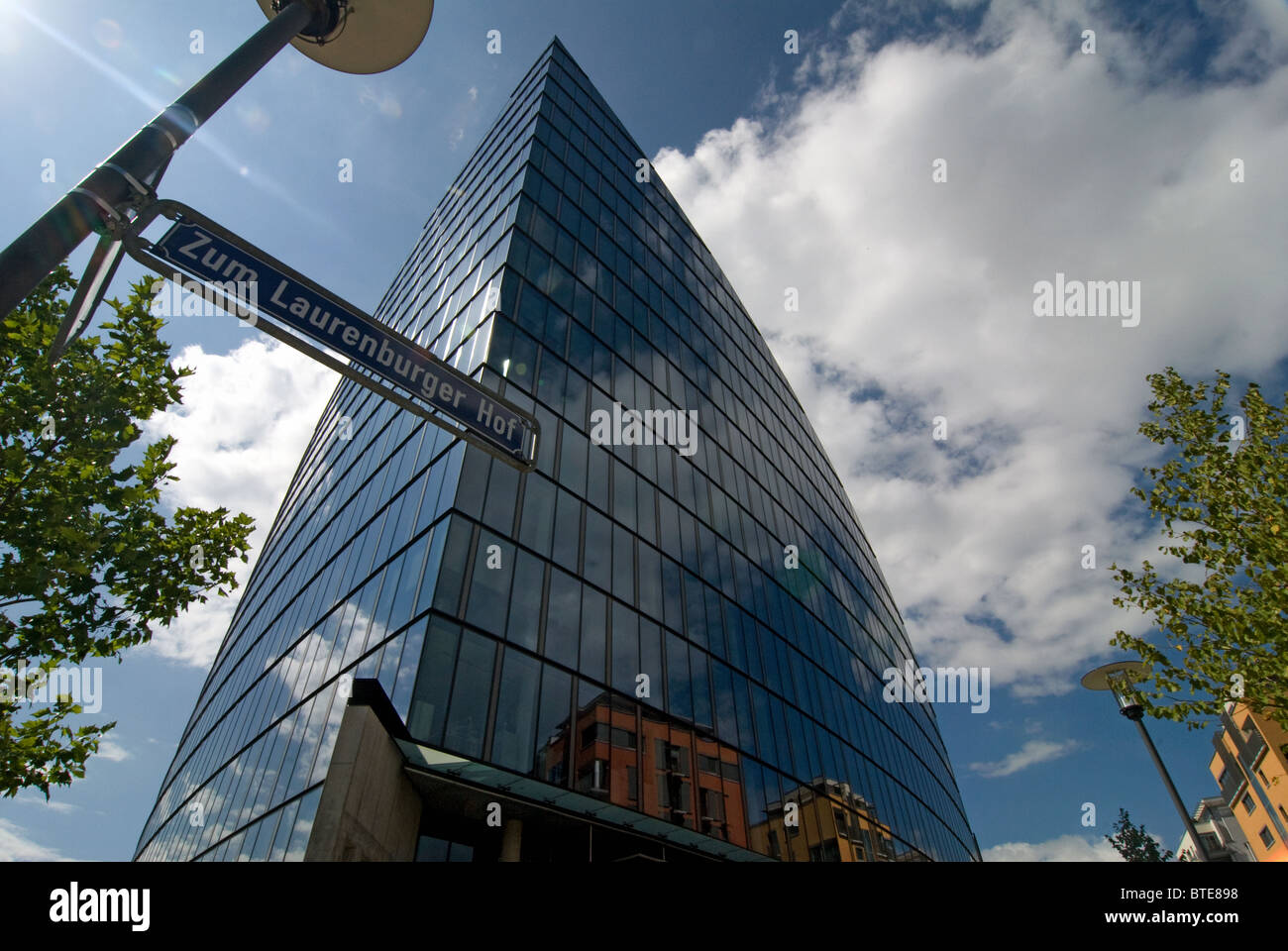 Modern office building Main Triangel in Frankfurt, Germany Stock Photo ...