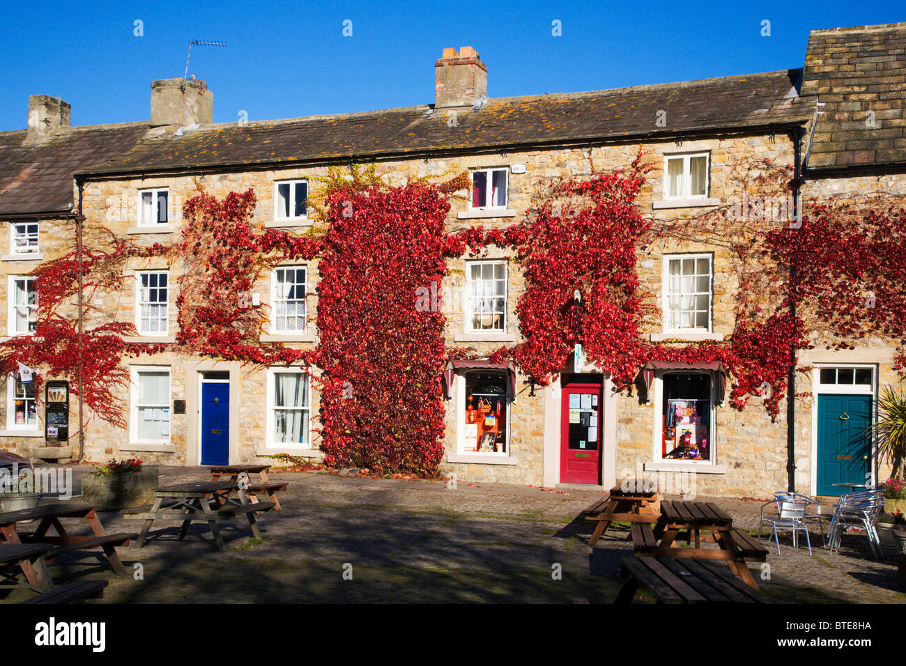 Masham market square hi-res stock photography and images - Alamy
