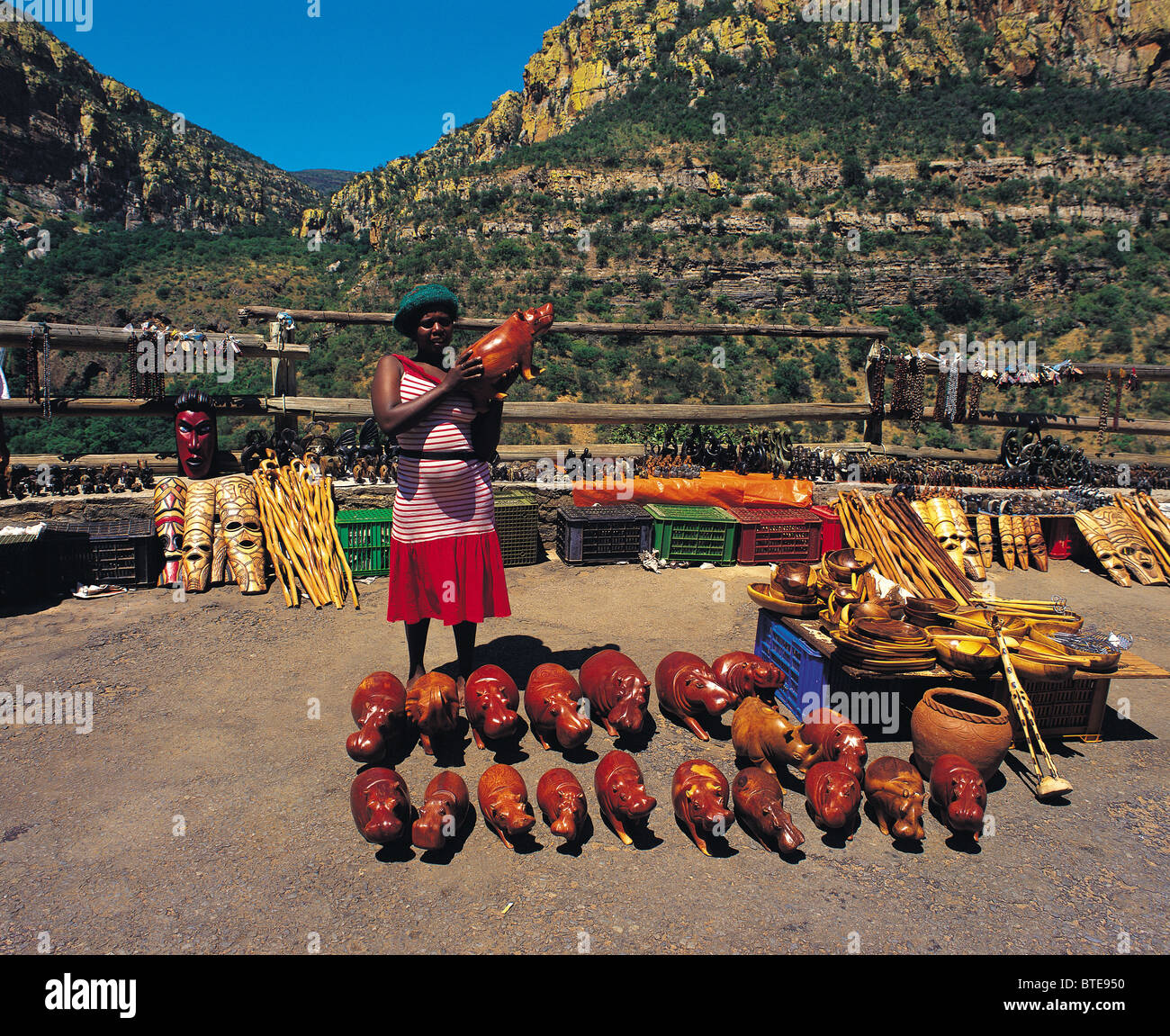 Traditional crafts for sale along the Abel Erasmus Pass Stock Photo - Alamy