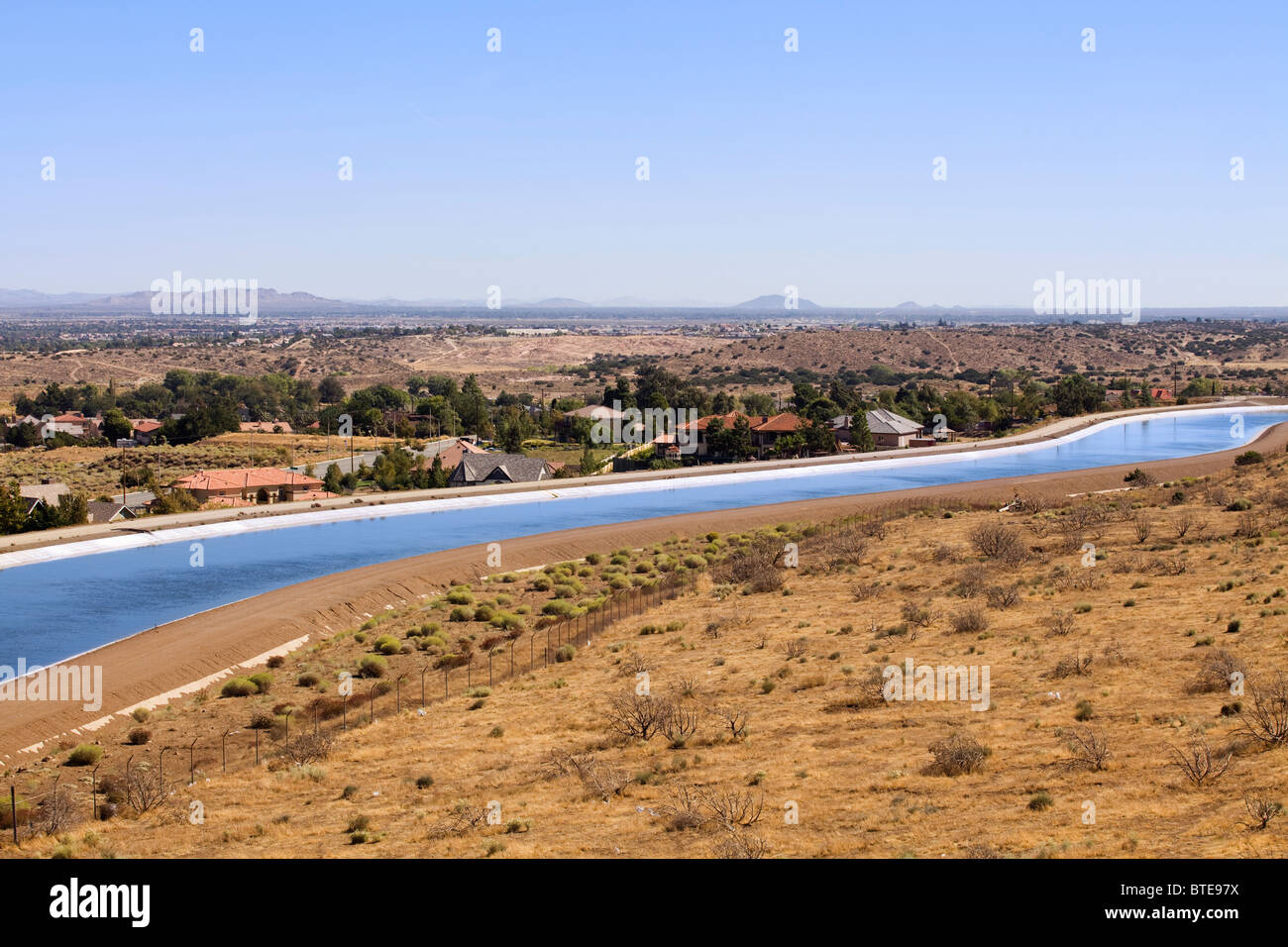 California aqueduct system near Patterson, California USA Stock Photo ...